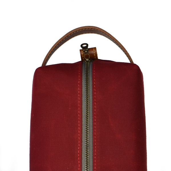 Boxy Utility Bag in Red Waxed Canvas – Red Staggerwing